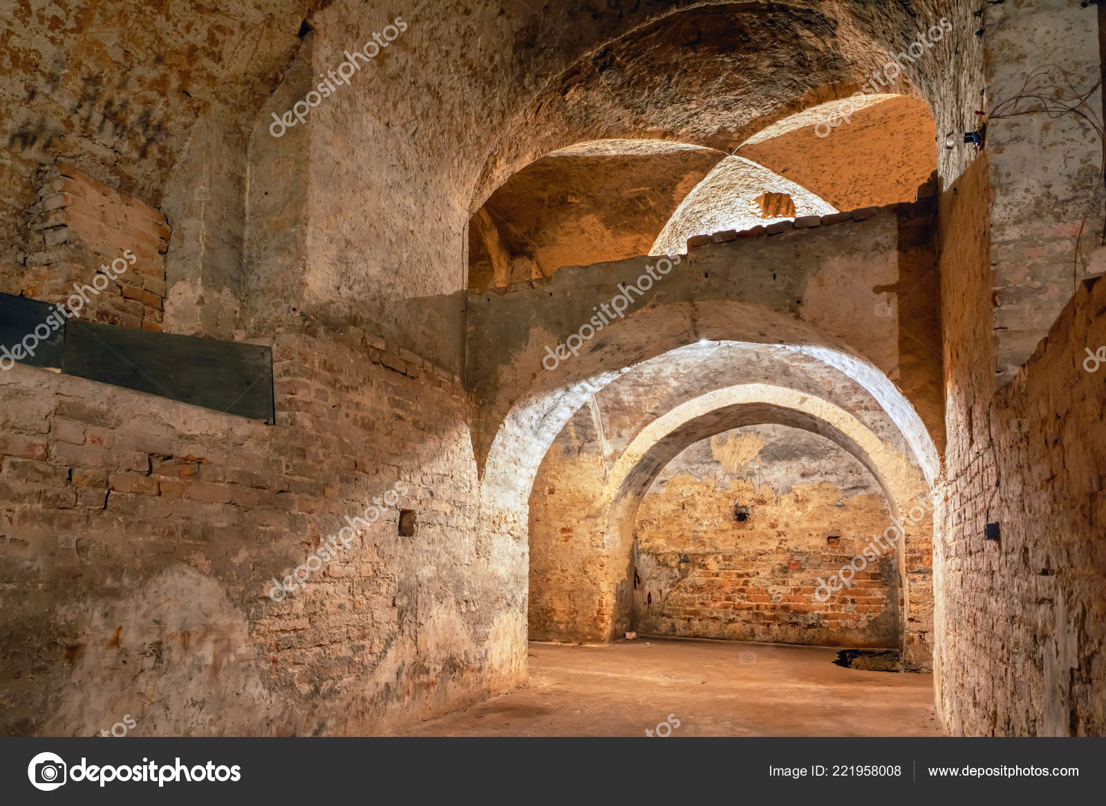 Pictures : brick arches | Ancient Underground Room Brick Arches ...