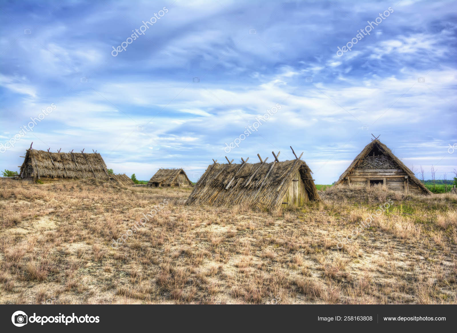 Rural Evening Landscape Sunset Old Antique Farm — Stock Photo © BIKTOP ...