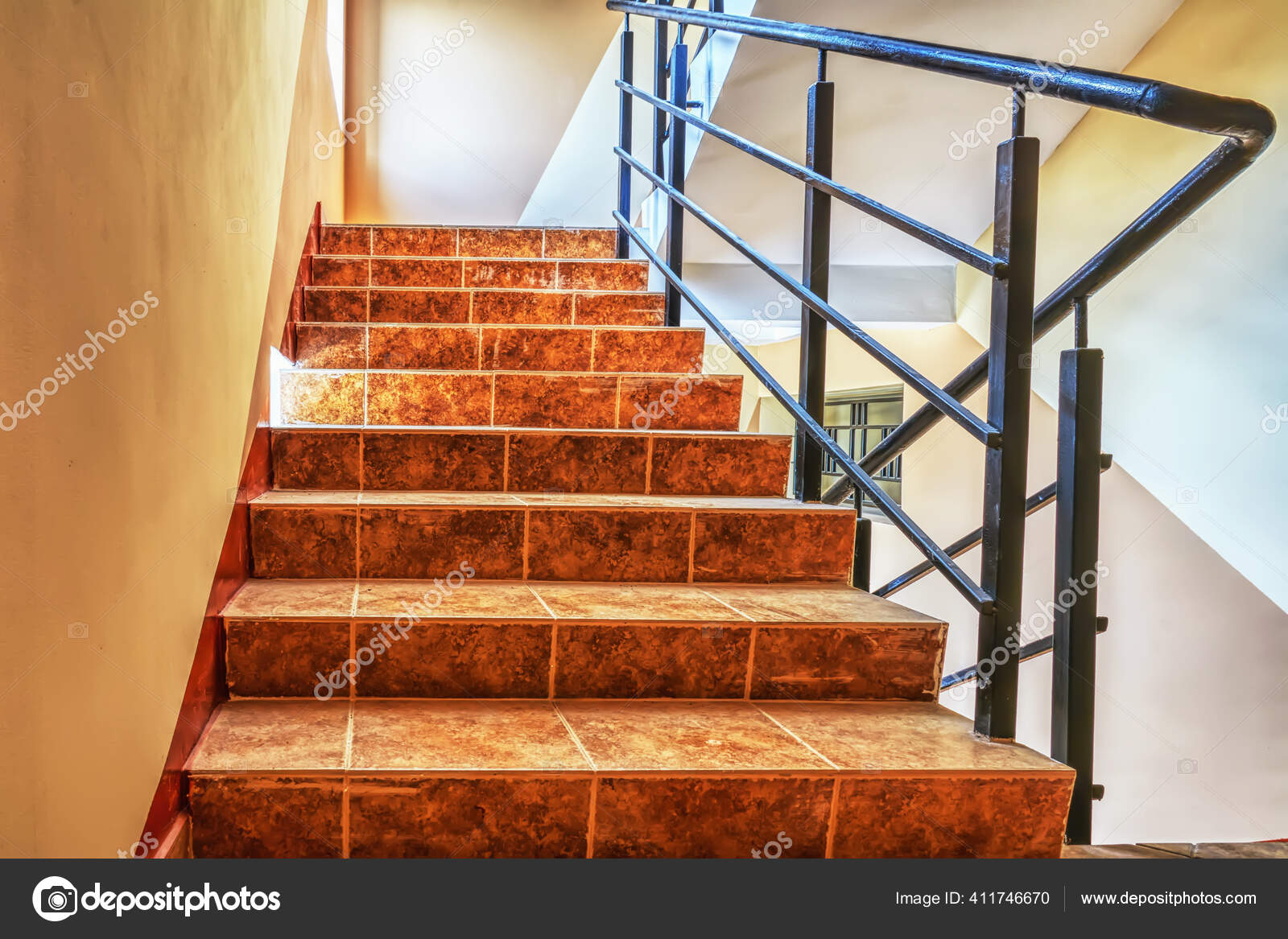 Light Ceramic Tile Staircase Apartment Building Metal Railing — Stock ...