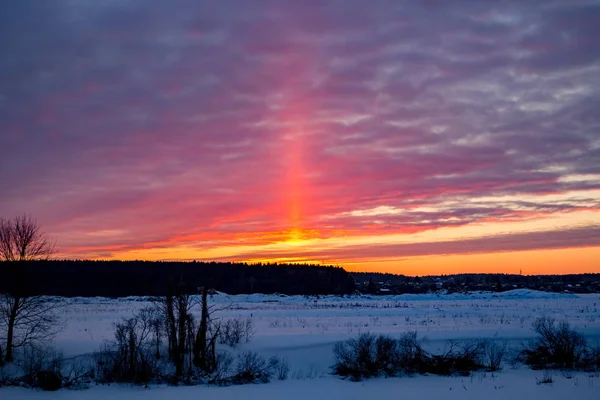 Sun pillar Stock Photos, Royalty Free Sun pillar Images | Depositphotos