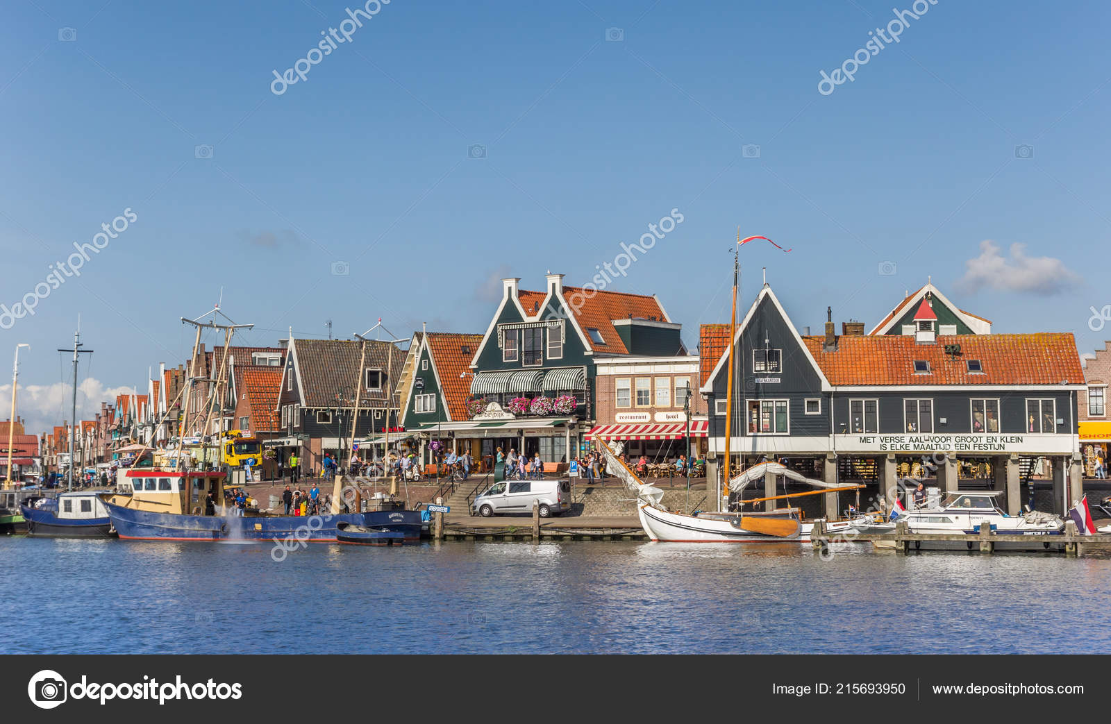 Boats Quay Volendam Netherlands – Stock Editorial Photo © venemama2 ...