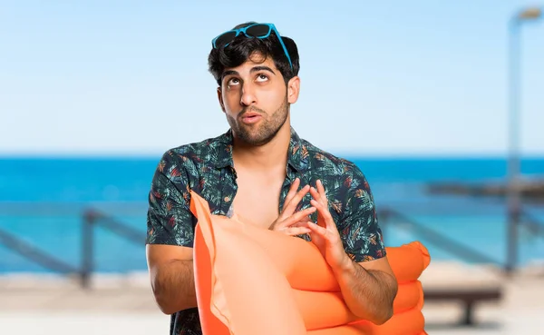 Man Trunks Nervous Scared Beach — Stock Photo © luismolinero #271164882