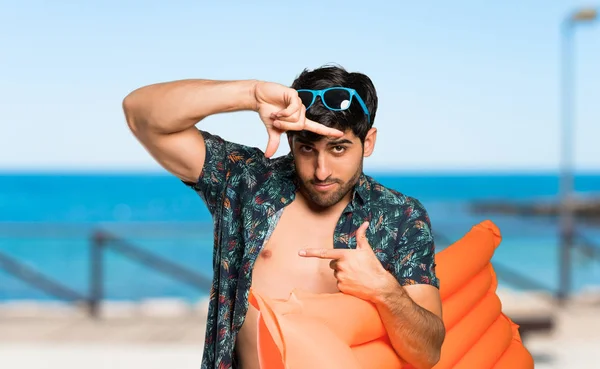 Man Trunks Nervous Scared Beach — Stock Photo © luismolinero #271164882