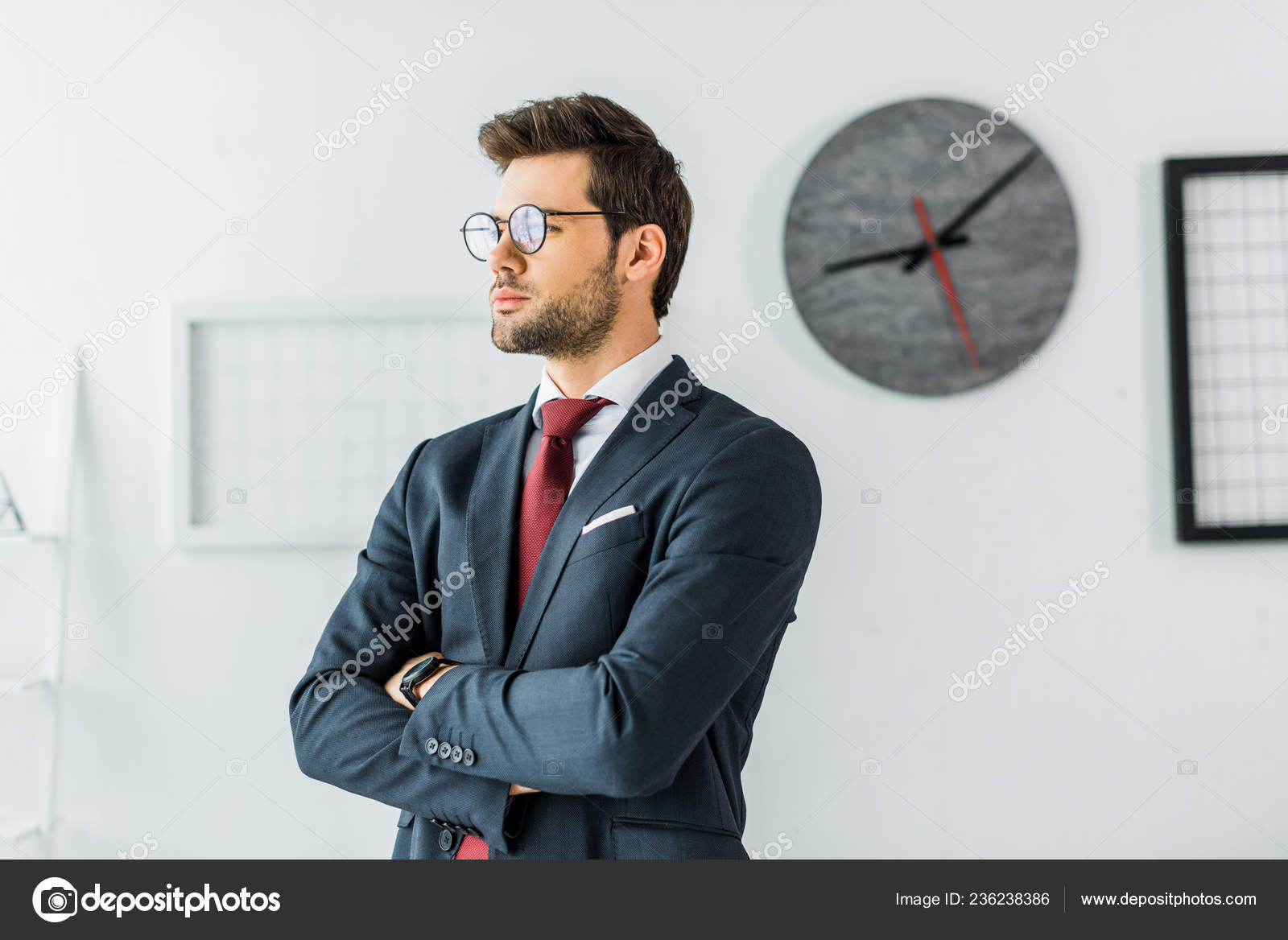 Handsome Businessman Formal Wear Glasses Arms Crossed Office — Stock