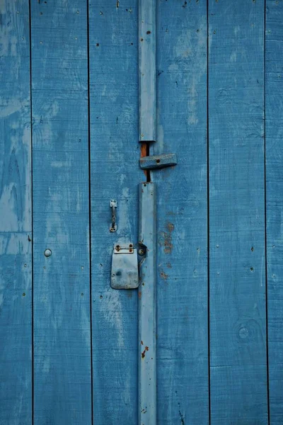 Blue door Stock Photos, Royalty Free Blue door Images | Depositphotos