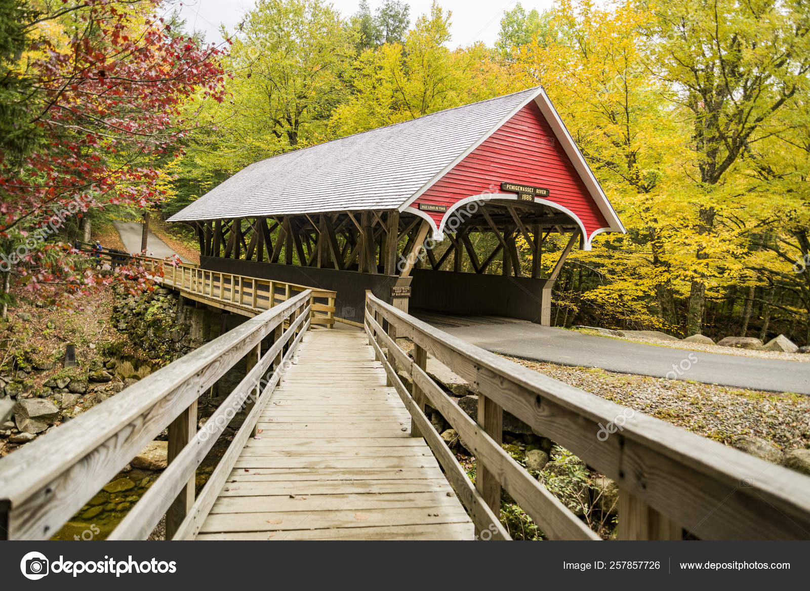 Covered Bridge Pemigewasset River Flume Gorge Fanconia State Park New ...