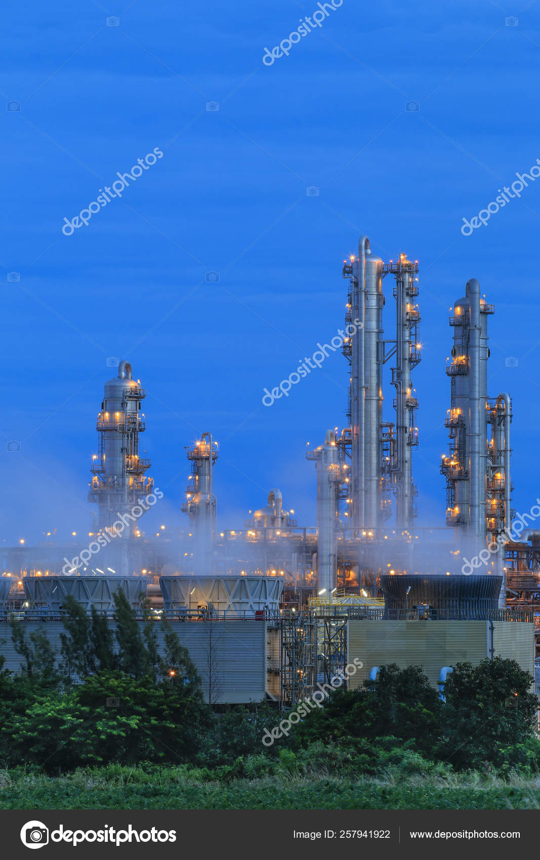 Lighting Structure Oil Chemical Refinery Plant Twilight Time Stock ...