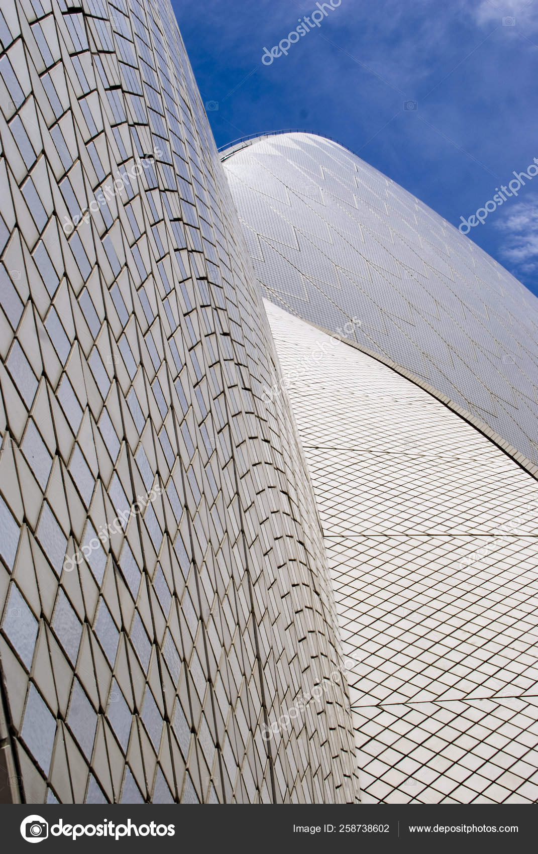 Telhado Shell Ópera Sydney — Foto editorial © YAYImages #258738602
