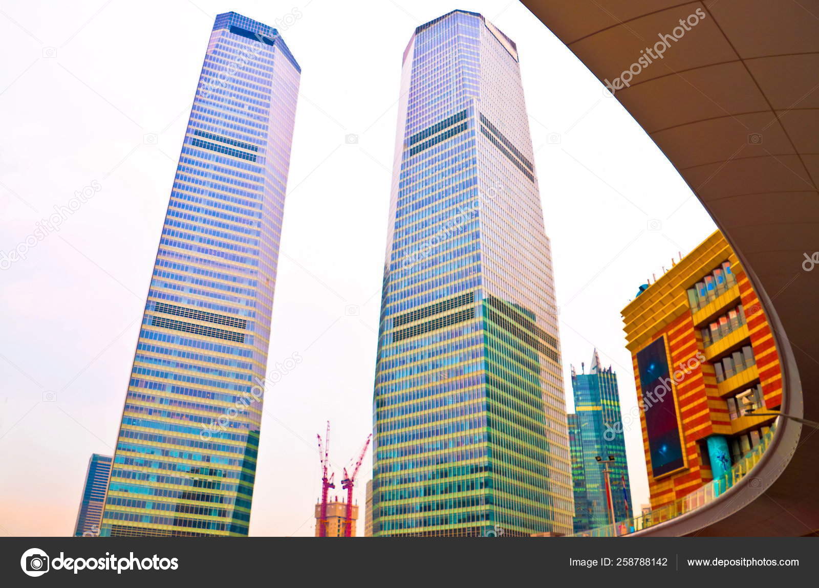Tall Tilted Shanghai Skyscraper Pudong Area – Stock Editorial Photo ...