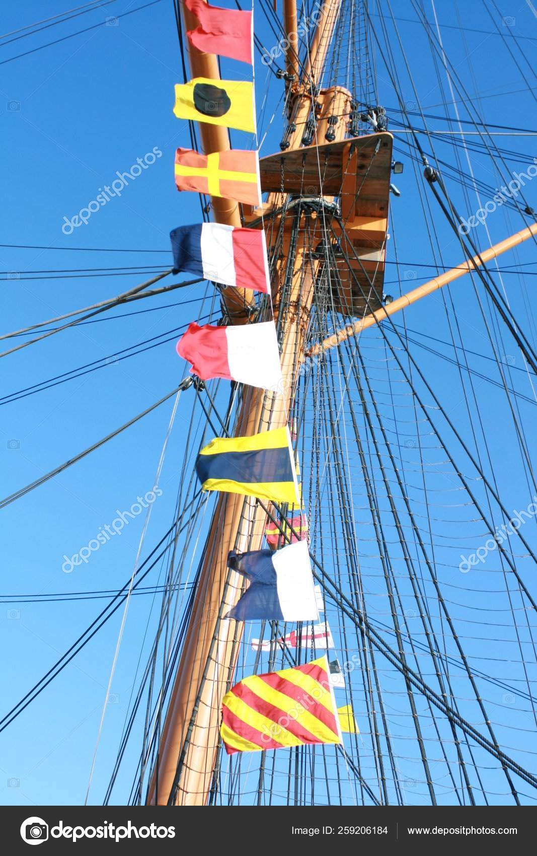 Ships Flags Rigging Crows Nest Hms Warrior Iron Hulled Armoured — Stock ...