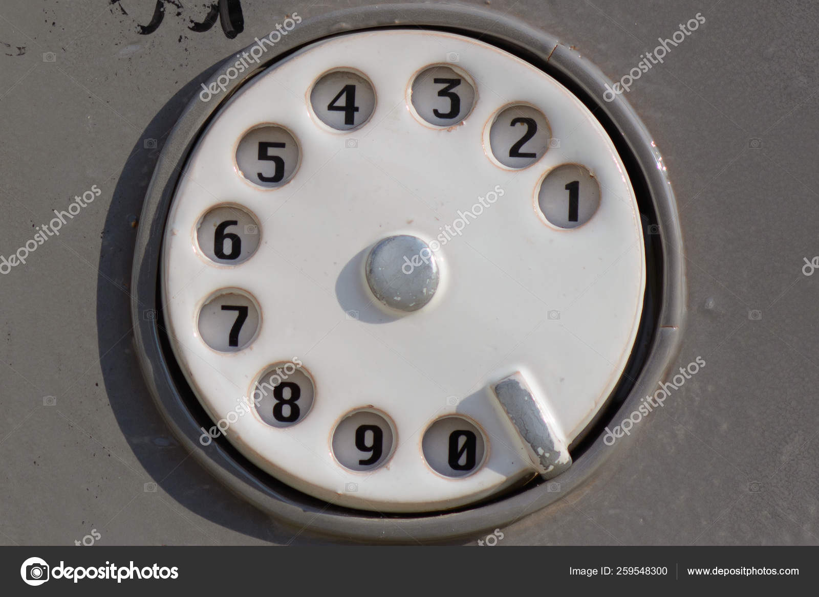 Numeric Keyboard Old Phone — Stock Photo © YAYImages #259548300