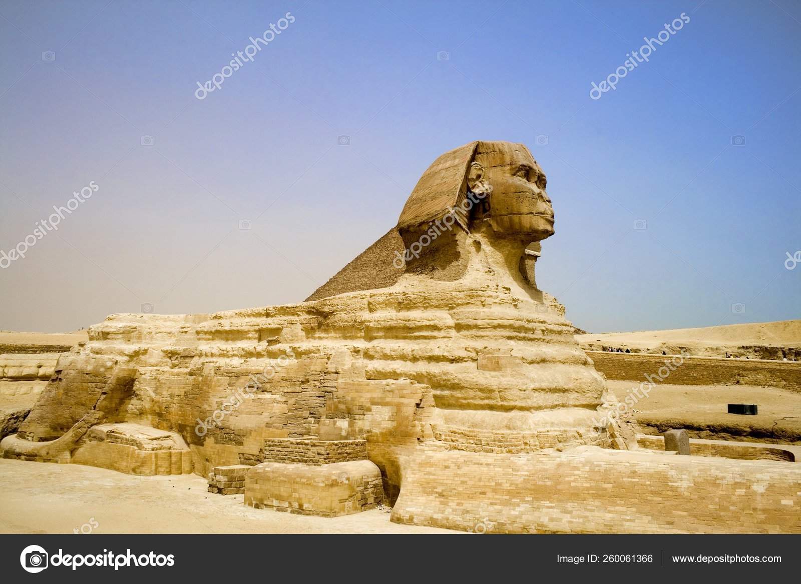 Sphinx Great Pyramid Egypt — Stock Photo © YAYImages #260061366