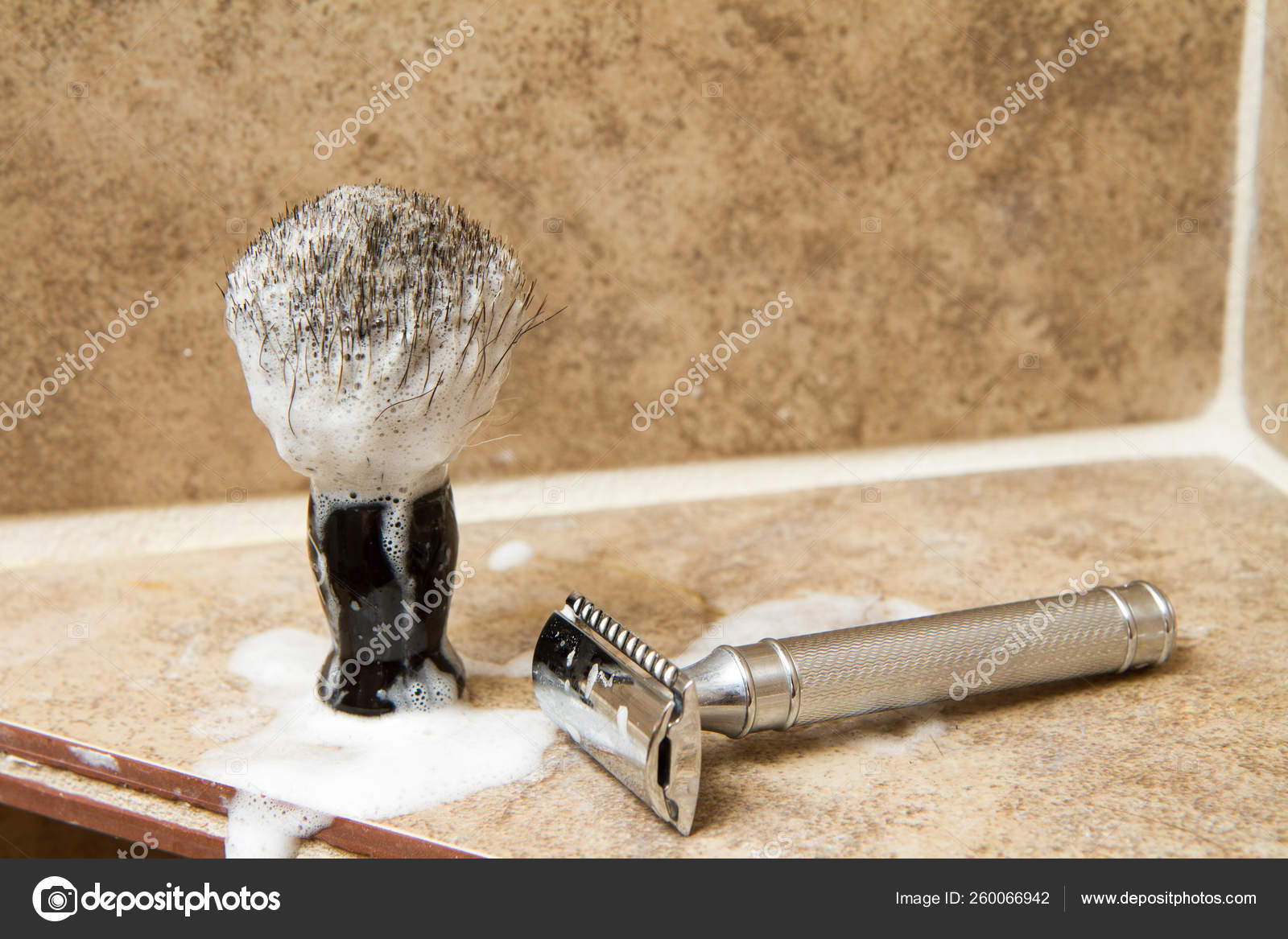 Safety Razor Brush Ready Nice Clean Shave — Stock Photo © YAYImages ...