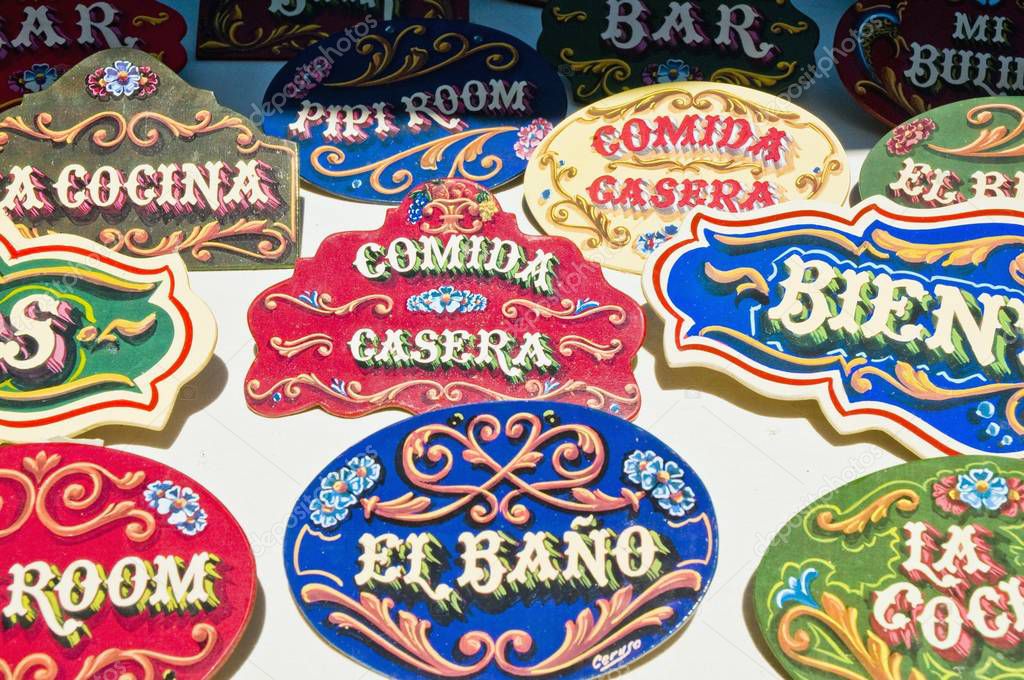 Típica obra argentina llamada fileteado. 2024