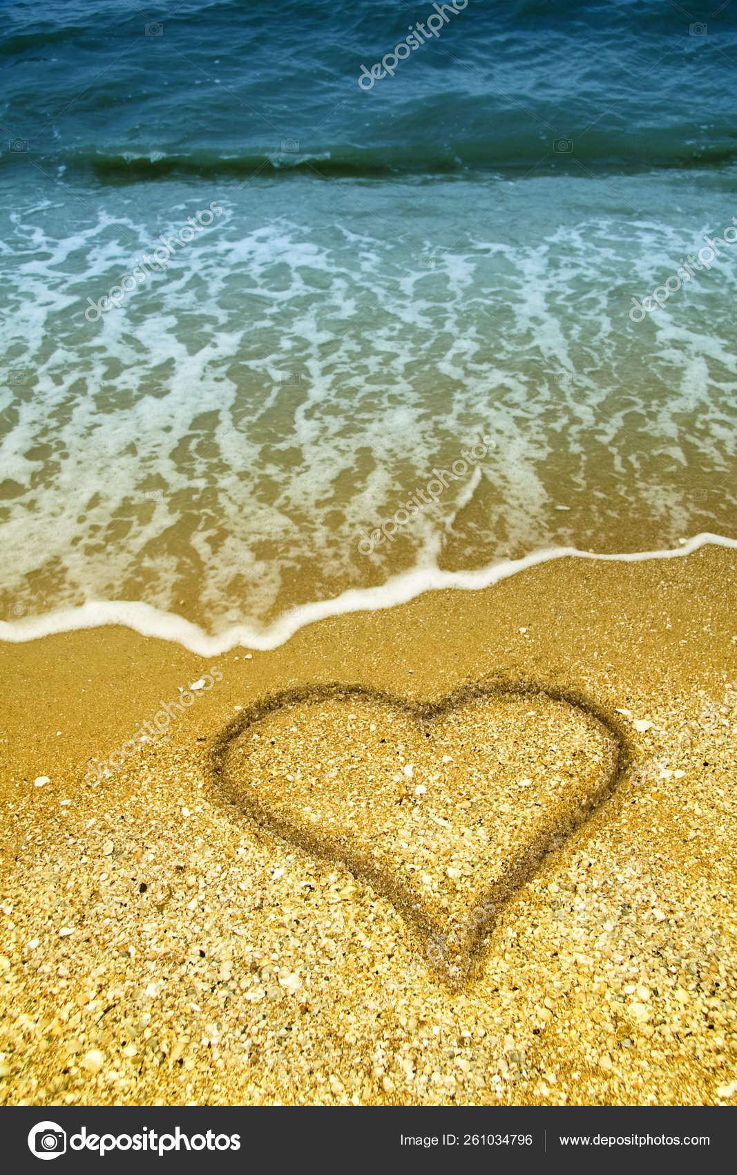 Heart Sand Beach — Stock Photo © YAYImages #261034796