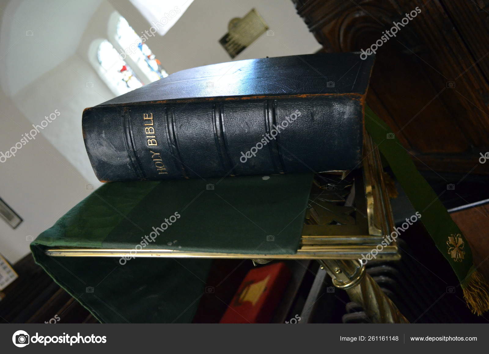 Old Holy Bible Church Pulpit Ready Reading Sermon Preacher — Stock ...