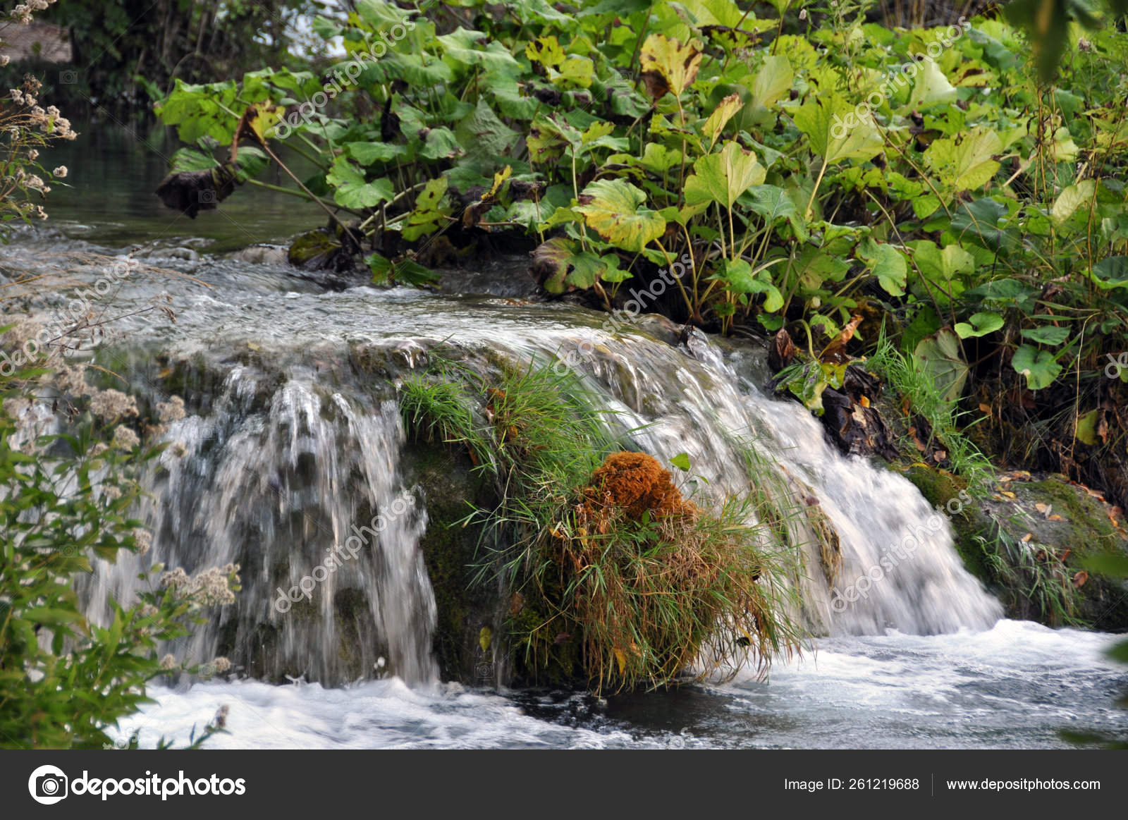 Small River Waterfall Located Plitvice National Park Croatia — Stock ...