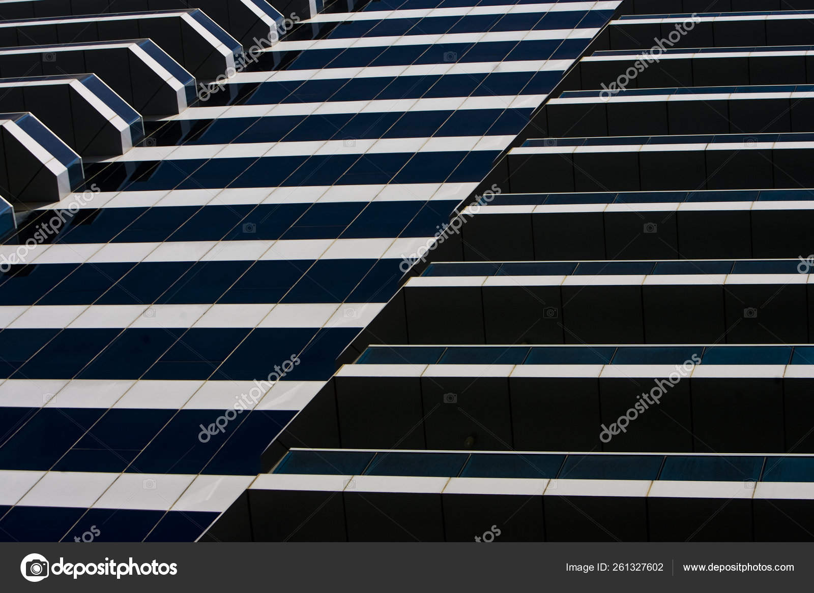 Side View Modern Building — Stock Photo © YAYImages #261327602