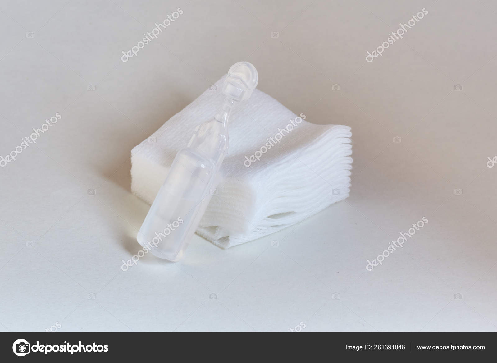 Single Use Eye Drop Container Sterile Compresses Stock Photo by ...