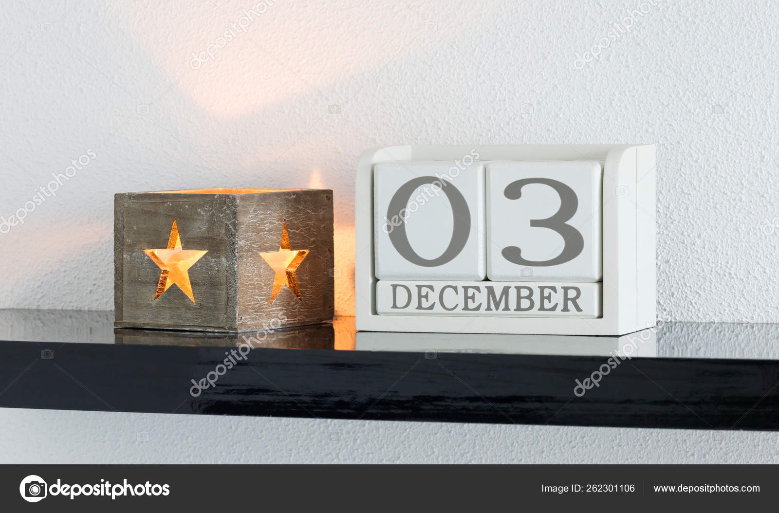 White Block Calendar Present Date Month December White Wall Background ...