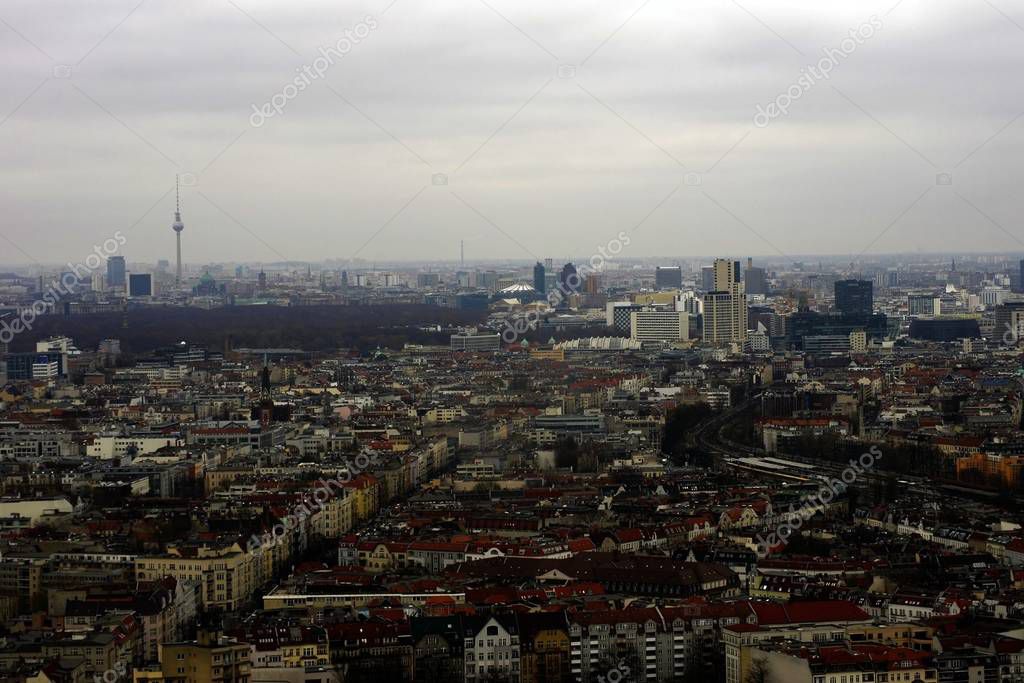 Rascacielos, edificios de oficinas y edificios residenciales en los distritos de Berl n. 2024