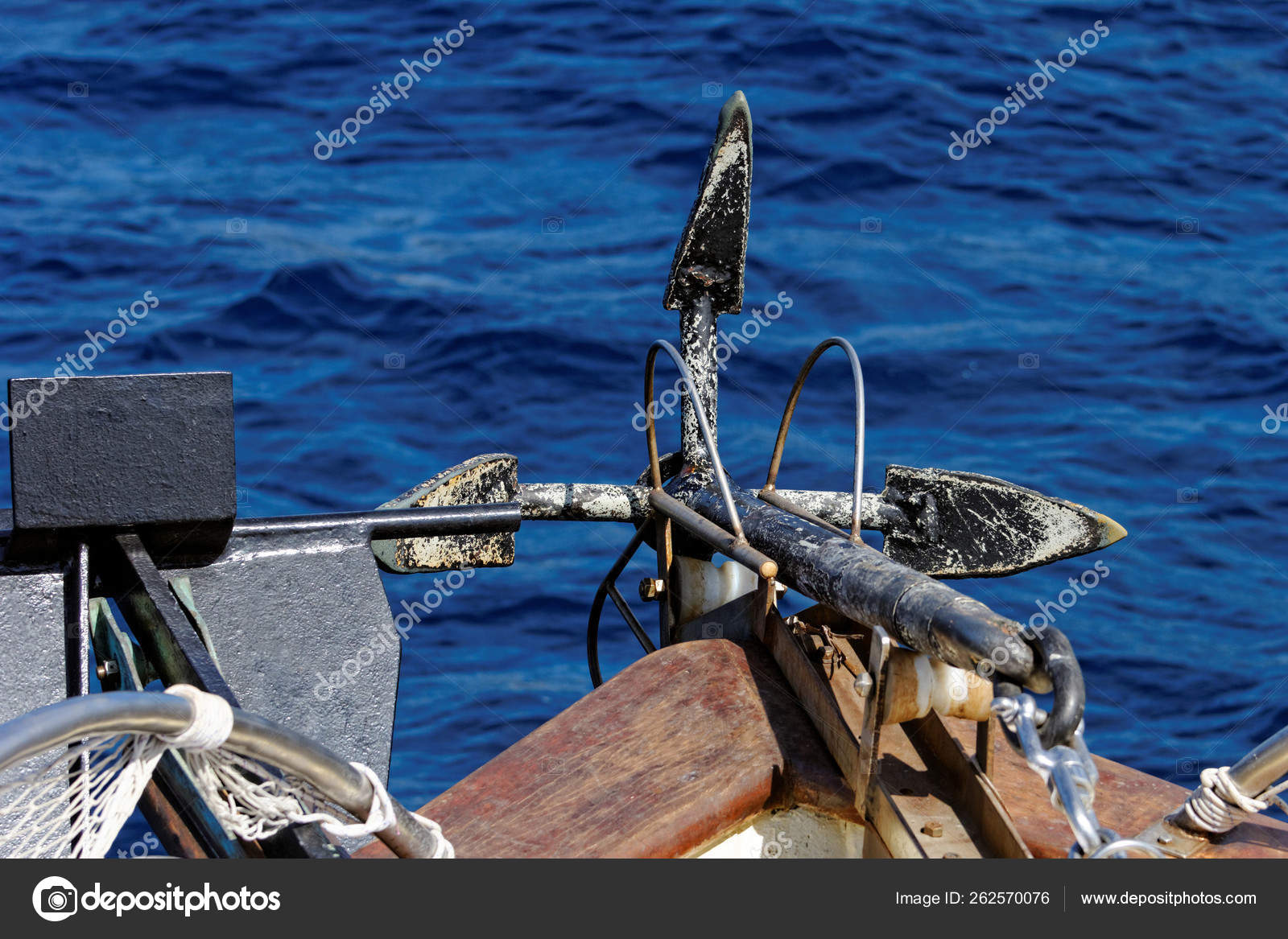 Ancla Barco Ancla Masiva Negro: fotografía de stock © YAYImages ...