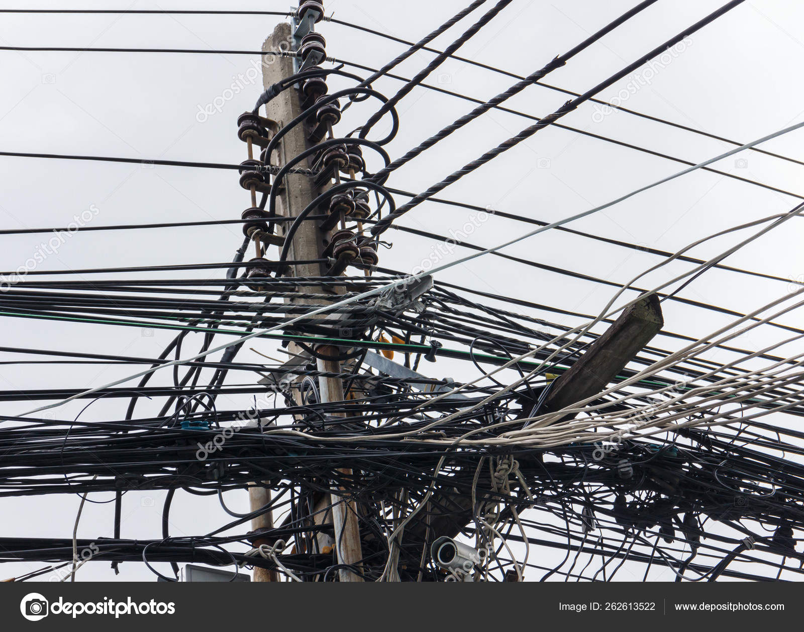 Wire Electric Pole Messy — Stock Photo © YAYImages #262613522