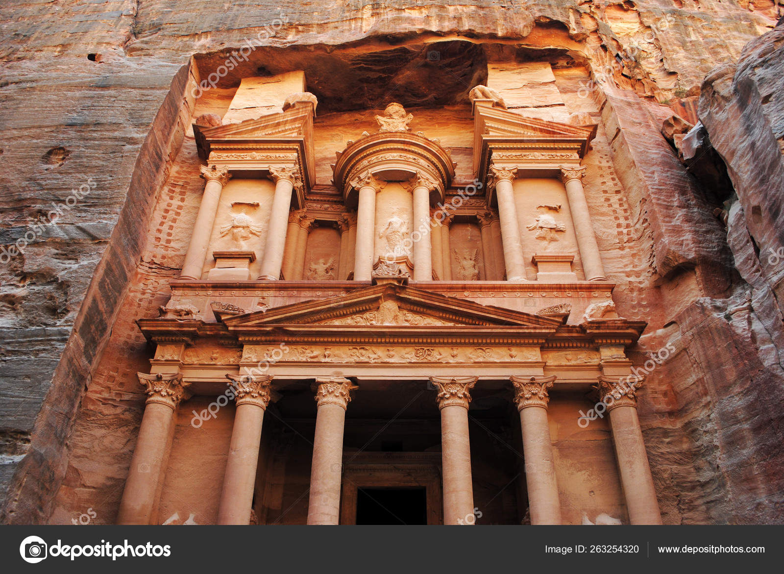Khazneh Treasury Arabic One Most Elaborate Temples Ancient Jordanian ...