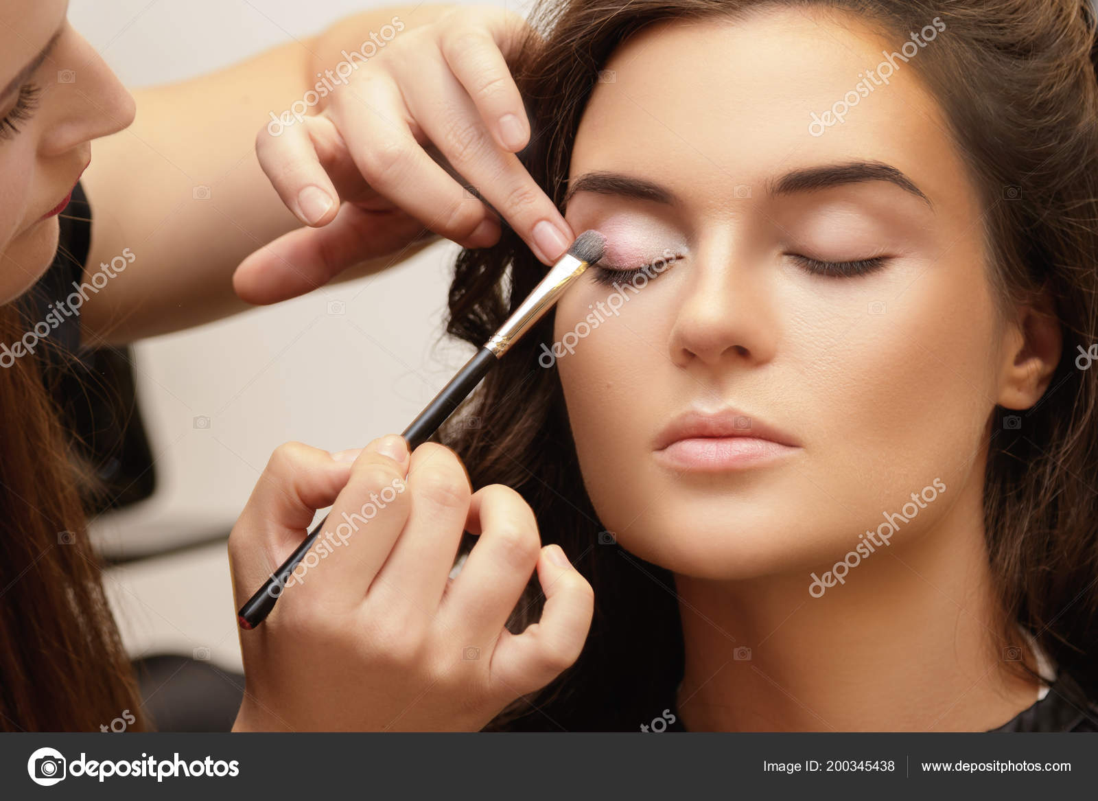 Makeup Artist Applying Cosmetics Model Face — Stock Photo © AY_PHOTO ...