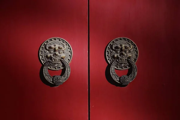 Chinese door lock Stock Photos, Royalty Free Chinese door lock Images ...