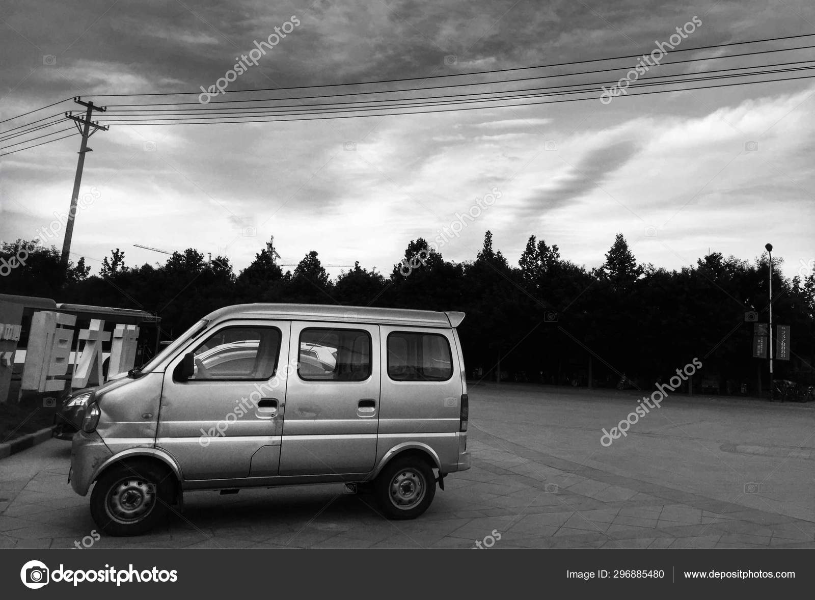 Bus Stop Train Station – Stock Editorial Photo © Imaginechina-Tuchong ...