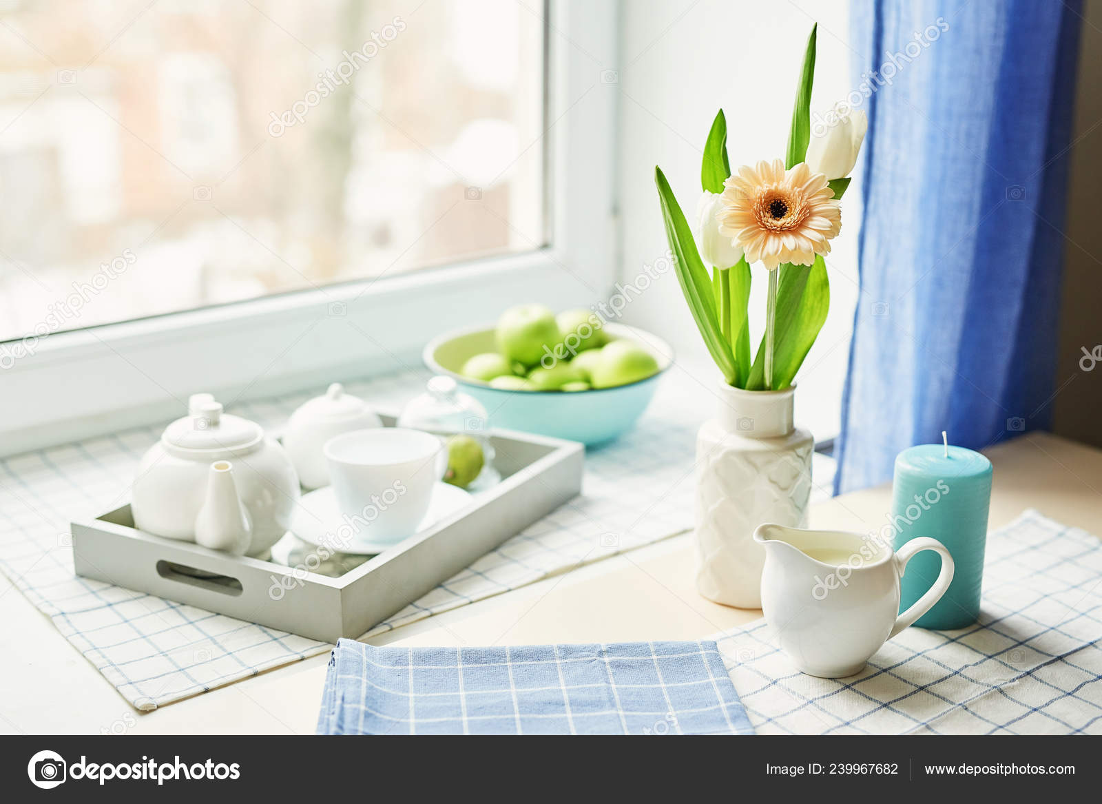 Dressing Tea Set Gerbera Vase Table Window Stock Photo by ©yarovoy ...