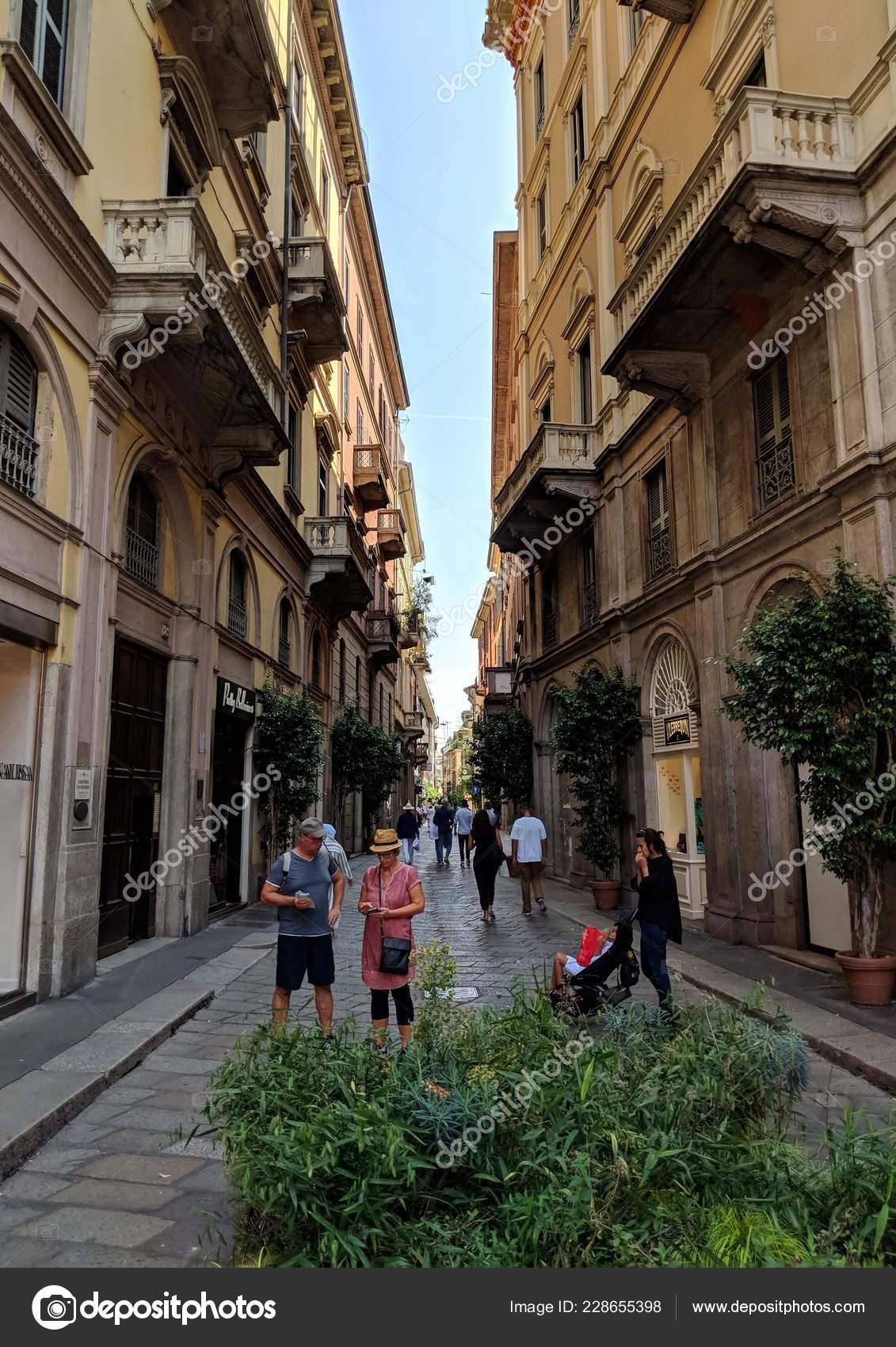 Old Street Rome Italy – Stock Editorial Photo © jeffersoens #228655398