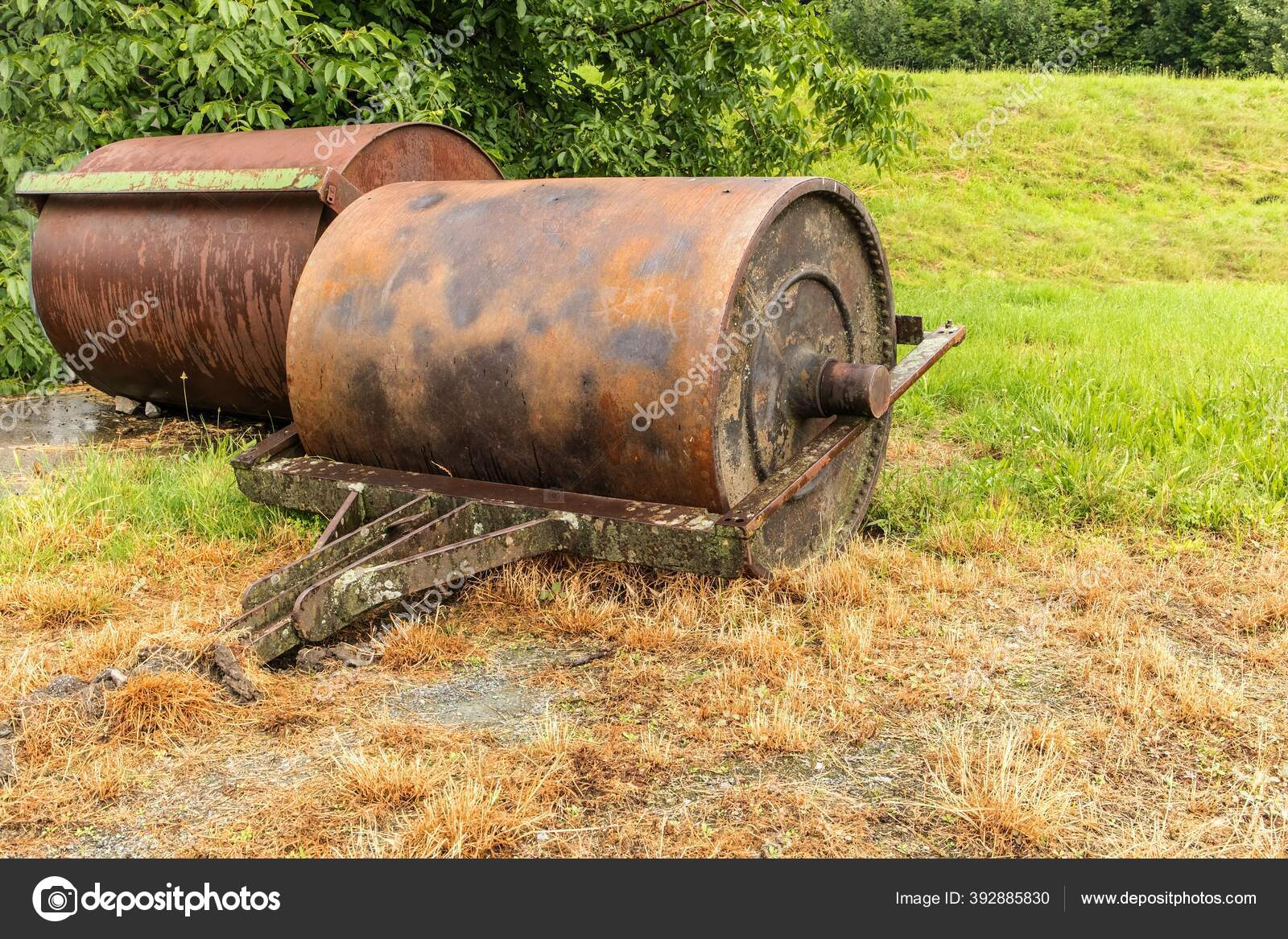 Soil Roller Handling Laying Lawn Old Rusty Metal Lawn Roller — Stock ...