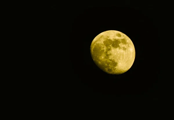 Fotos de Yellow moon, Imagens de Yellow moon sem royalties | Depositphotos