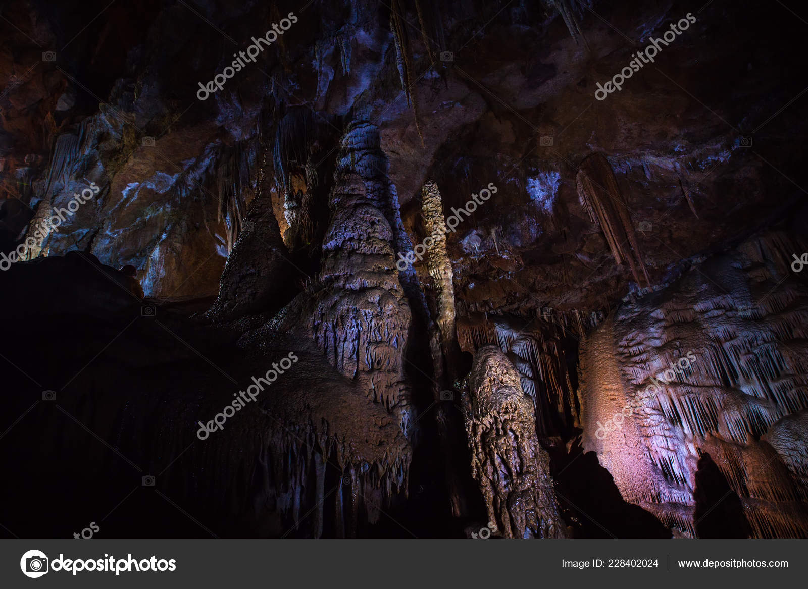 Crimean Cave Cristalnaya Karadag Forest — Stock Photo © sergemi #228402024