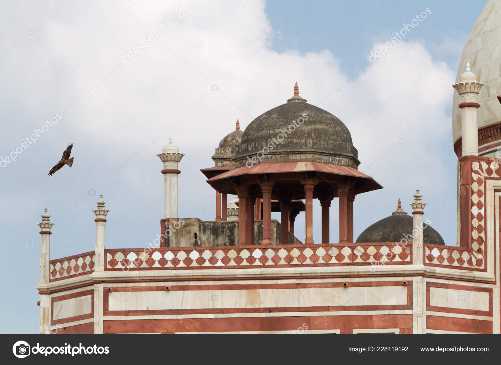 Humayun's Tomb Complex Delhi Stock Photo by ©sergemi 228419192