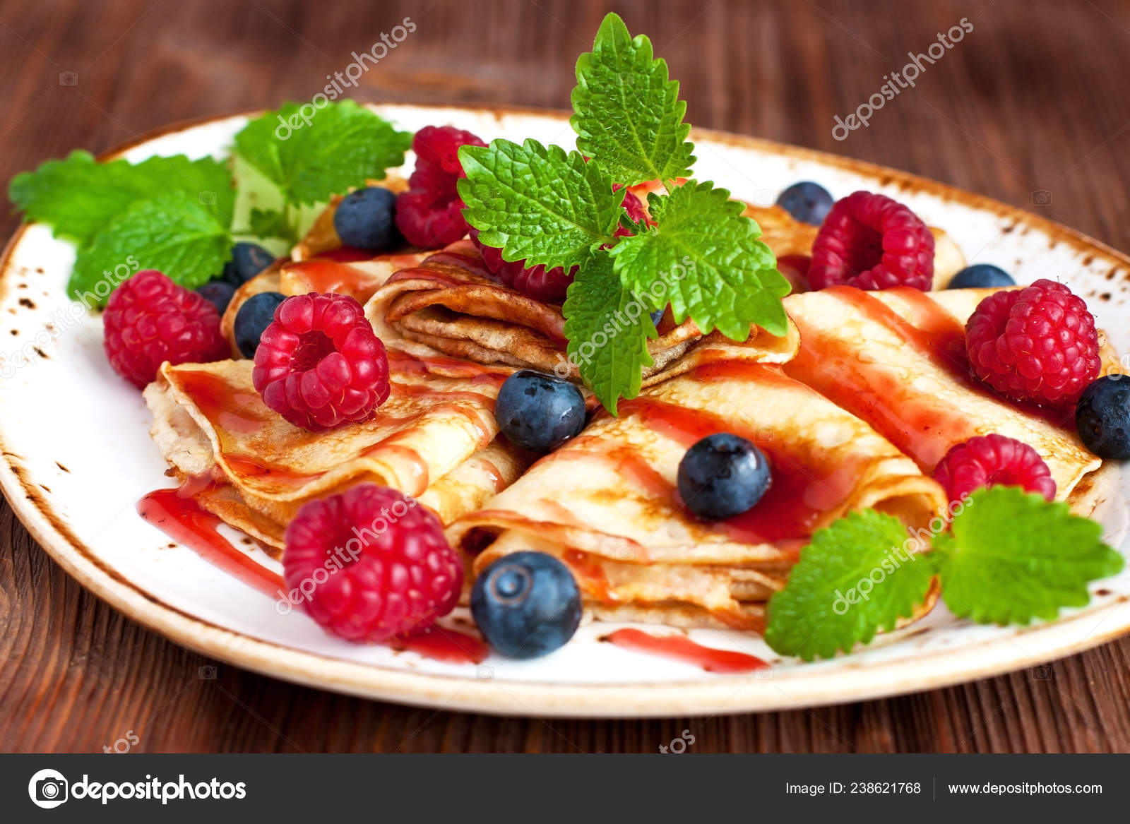 Golden Crepes Raspberry Blueberry Traditional Crepes Pancake Week ...