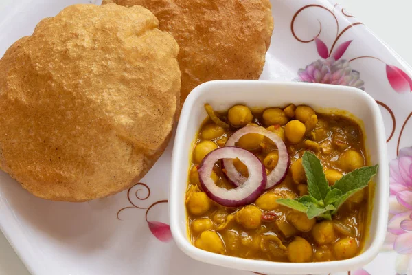 Chola bhatura Stock Photos, Royalty Free Chola bhatura Images ...