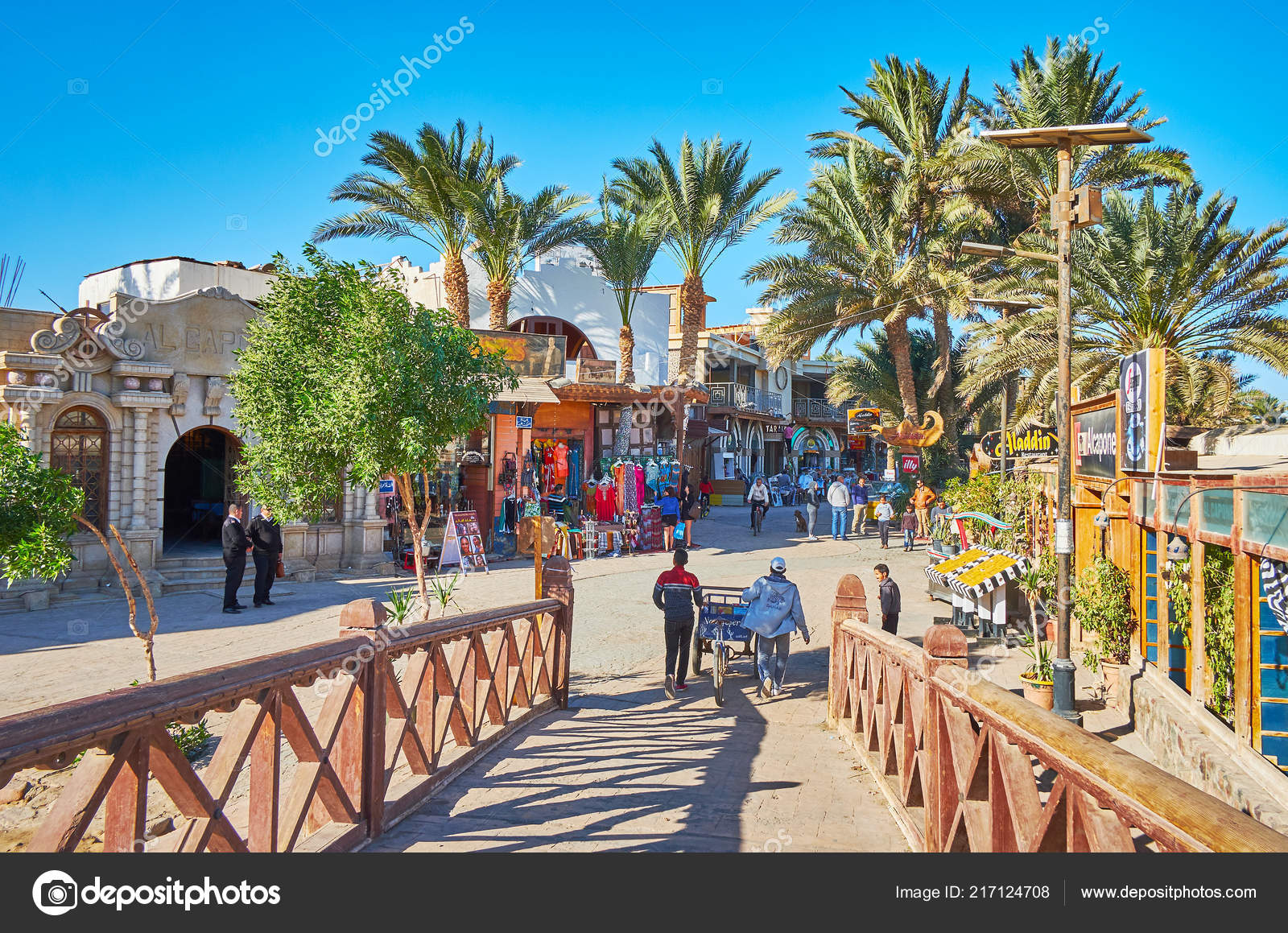 Dahab Egypt December 2017 Tourist Street Resort Stretches Shore Aqaba ...