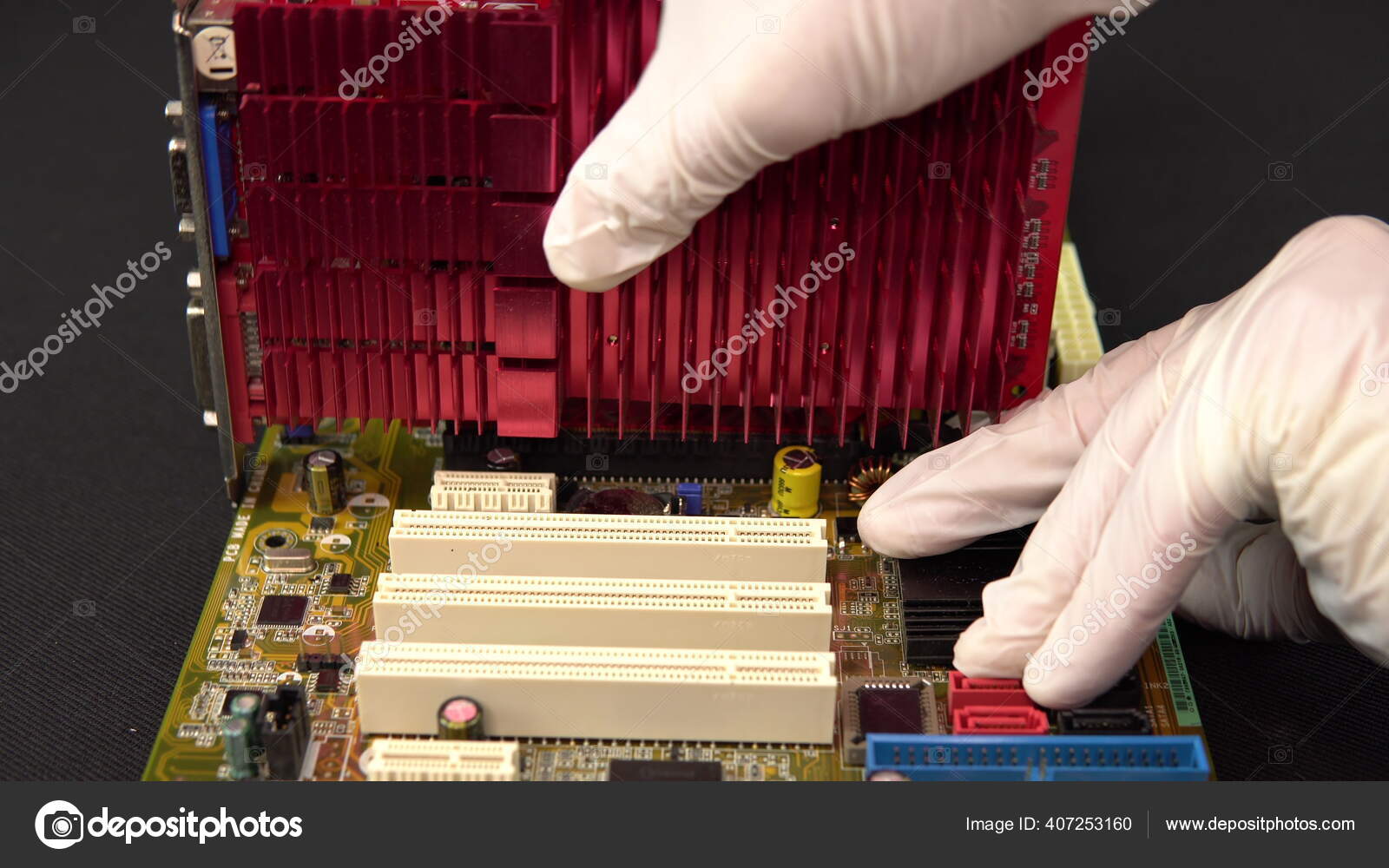 Removing a video card from the motherboard. PC graphics processing ...