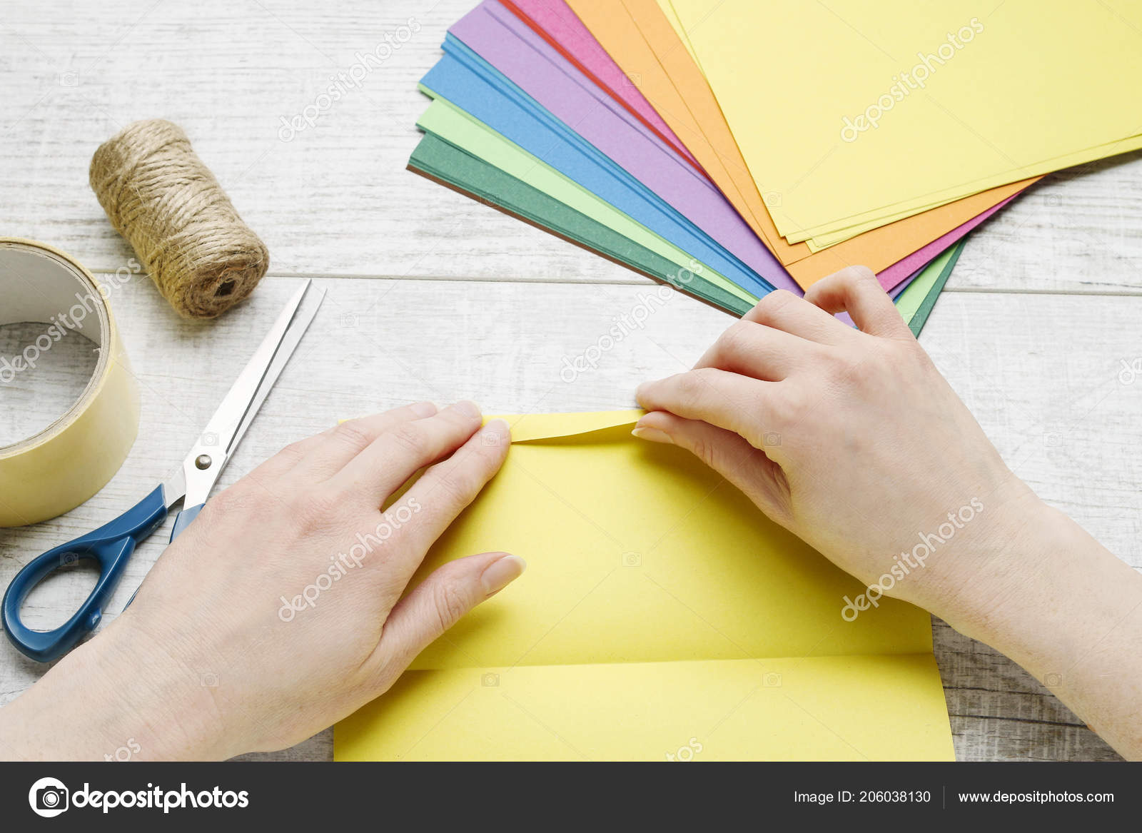 How Make Paper Party Decorations Step Step Tutorial Stock Photo by ©agneskantaruk 206038130