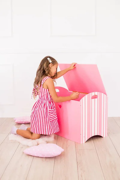 Cute White Children's Table Chair Bear Sea Shells Furniture Children's ...