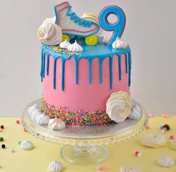 Pink birthday cake Stock Photos, Royalty Free Pink birthday cake Images ...