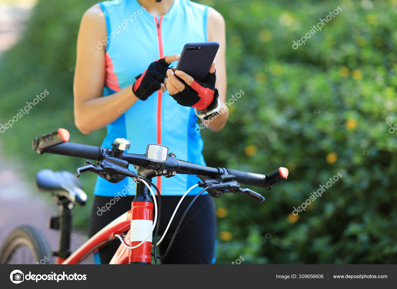 Riding Bike Path Using Smartphone While Riding Bike Sunny Day — Stock ...