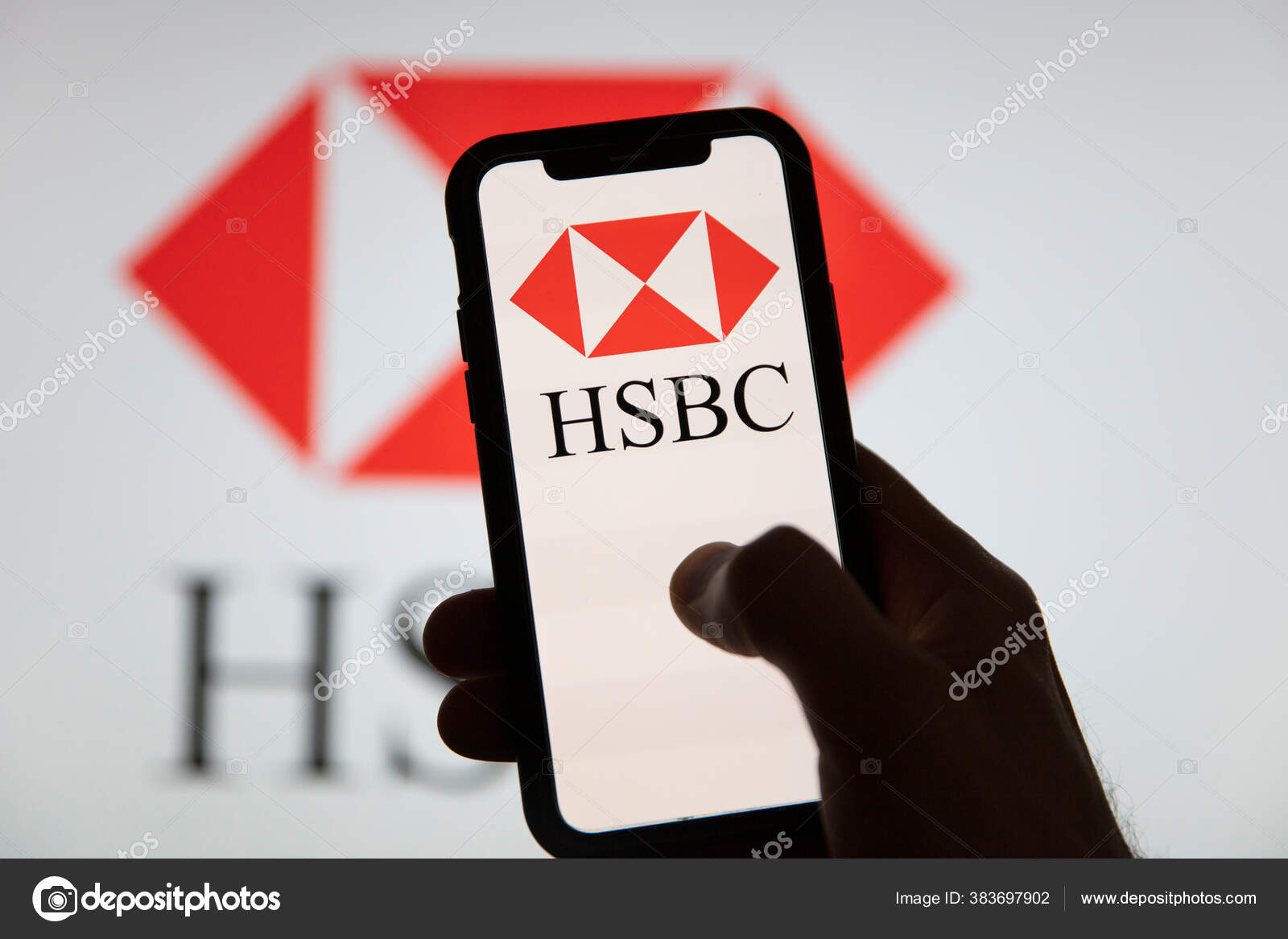 LONDRES, Reino Unido - junio 2020: logotipo de la banca financiera de ...