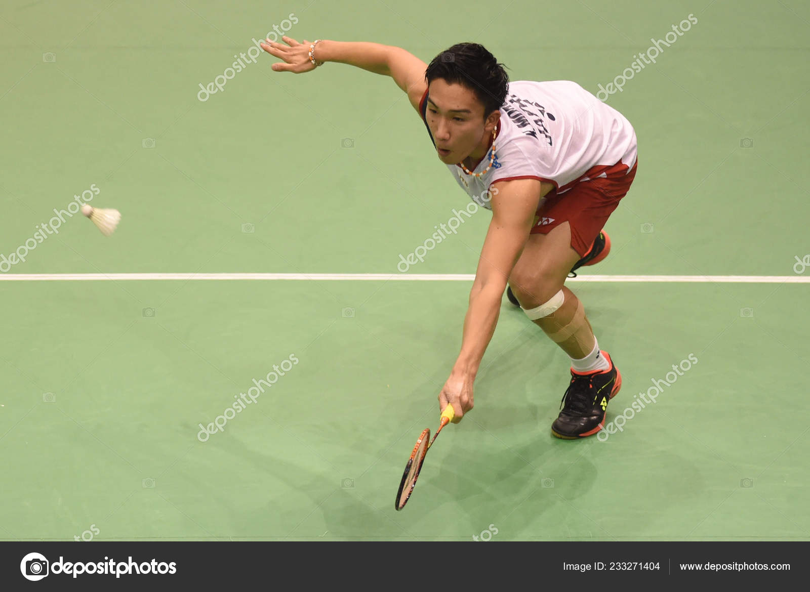 Kento Momota Japan Returns Shot Lin Dan China First Match — Stock Editorial Photo © ChinaImages ...