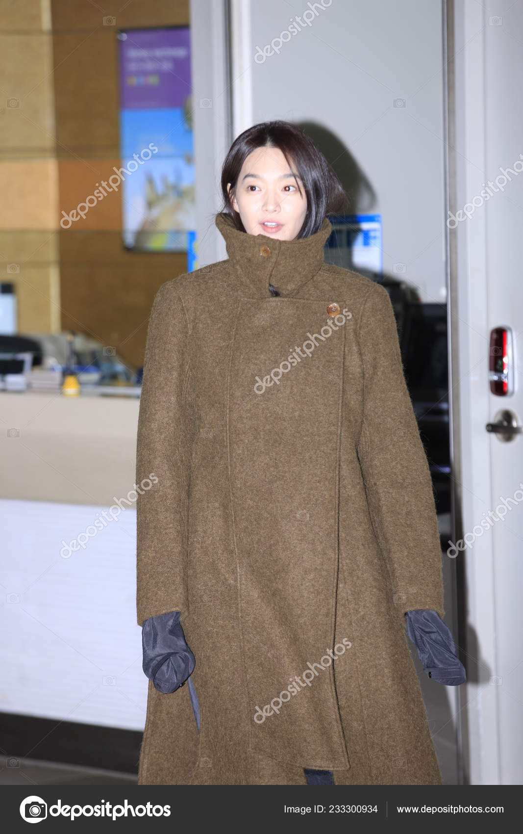 South Korean Model Actress Shin Min Arrives Gimpo International Airport ...