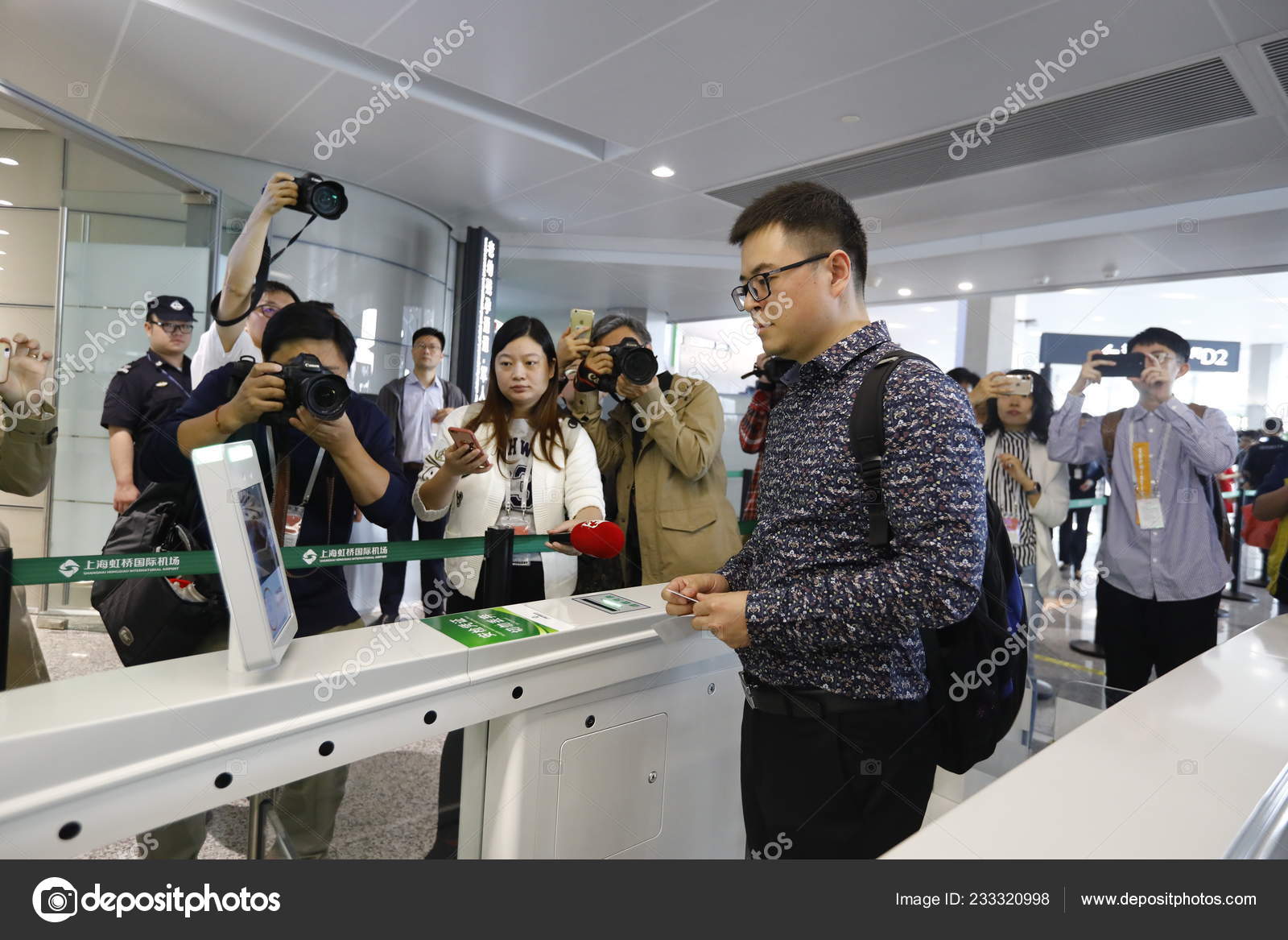 Passenger Scans His Boarding Pass Self Service Boarding Machine ...