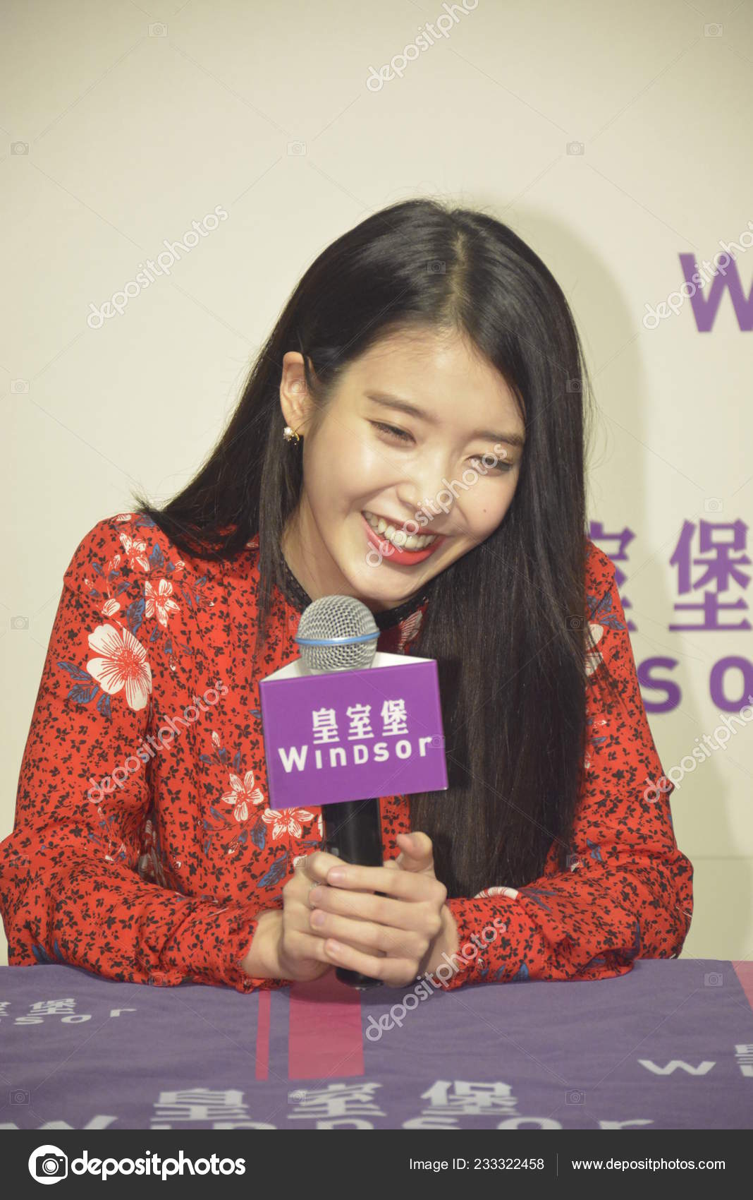 South Korean Singer Actress Lee Eun Professionally Known